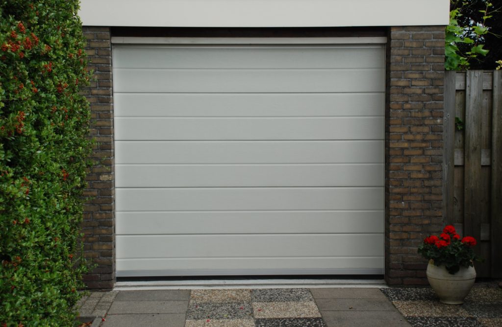 Garagedeur op maat | De Rooij Garagedeuren
